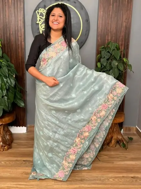 Crushed silk Saree with thread work and cutworked borders (Premium ...